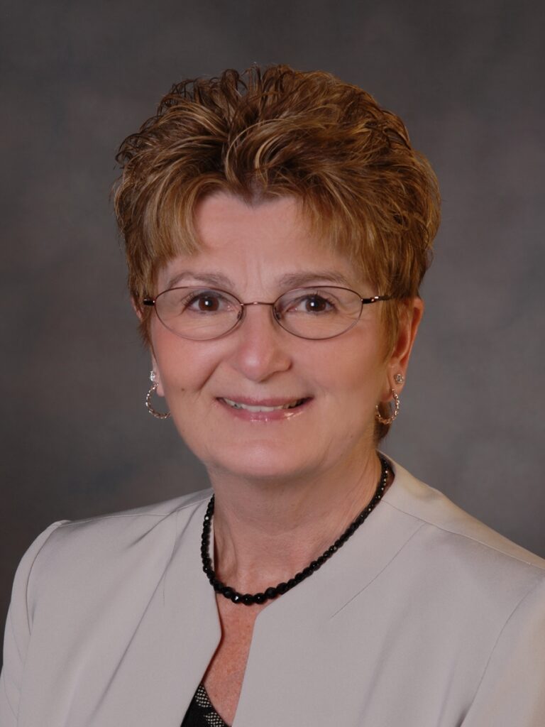 Stillman Bank Awards Jean Hausvick Memorial Scholarship to Hononegah ...